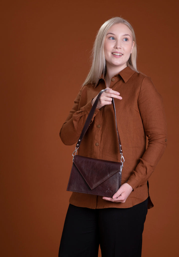 Skoga Exclusive kasviparkittu pikkulaukku punainen – Utua.fi